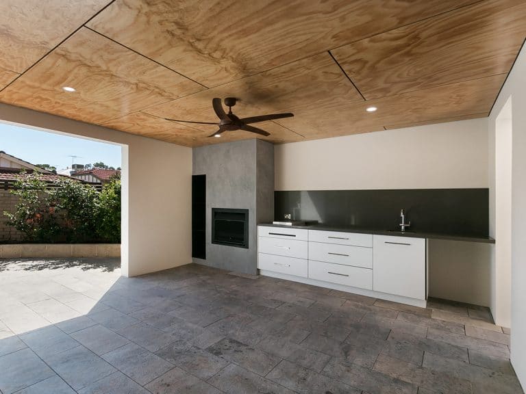 Master Cabinets: Outdoor Kitchens Perth - Kitchen Cabinets